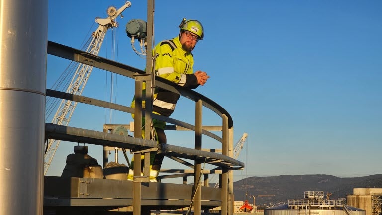 Nynas - specialty oils and bitumen